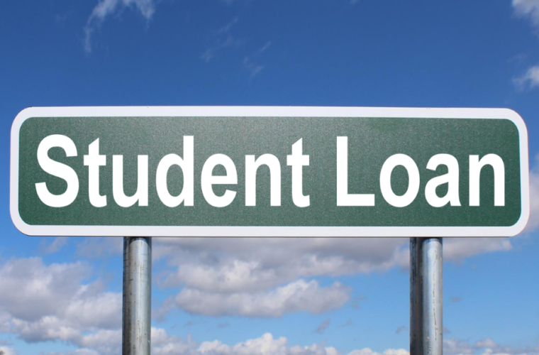 What to Look for When Finding Best Student Loan Refinance Rates?